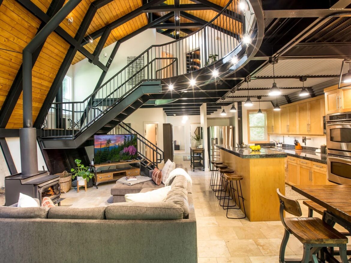 Luxury and Adventure in a Unique Mountain Lodge in Glacier, Washington ...