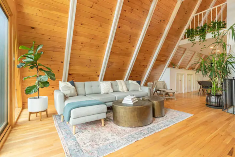 Renovated Modern Luxury A-Frame House - defve